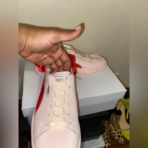 Puma | Shoes | Puma Light Pink Shoe With Oversized Dark Pink Bow Size ...